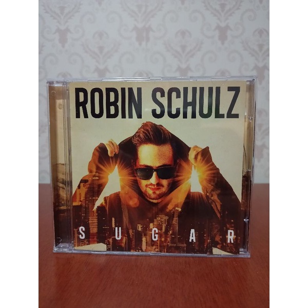 Cd Robin Schulz - Sugar | Shopee Brasil