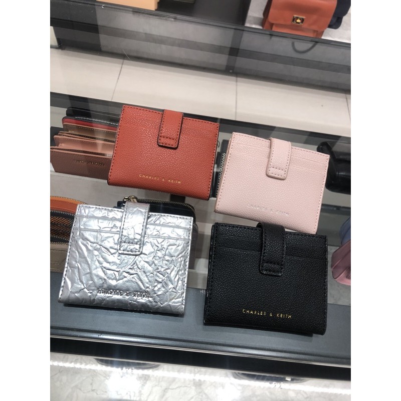 Charles E KEITH CARD HOLDER (Máquina De Metal) | Shopee Brasil