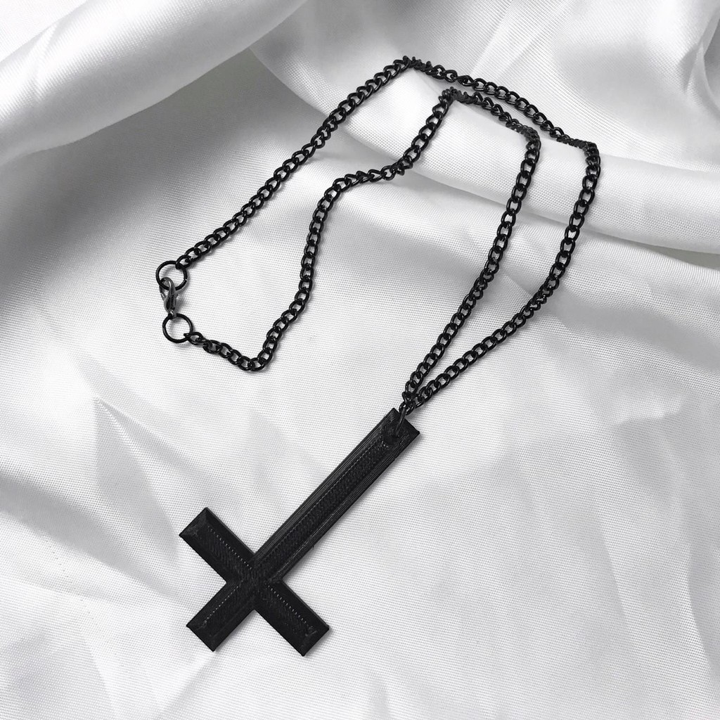 Colar Cruz Invertida | Shopee Brasil