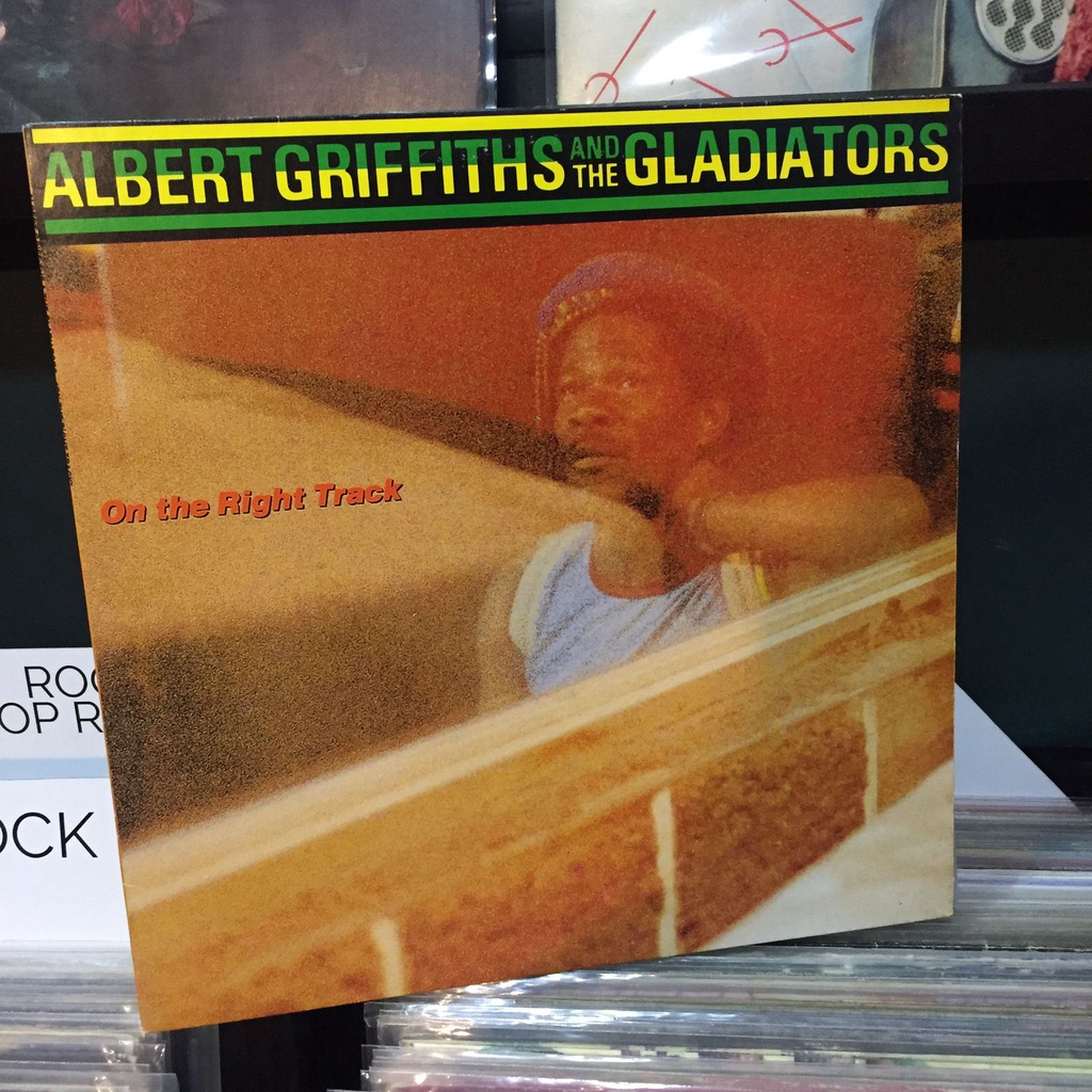 Lp Albert Griffiths And Gladiators - One The Right Track | Shopee Brasil
