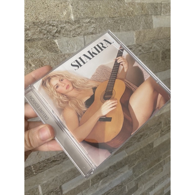 Cd Shakira - Shakira. (Deluxe) | Shopee Brasil