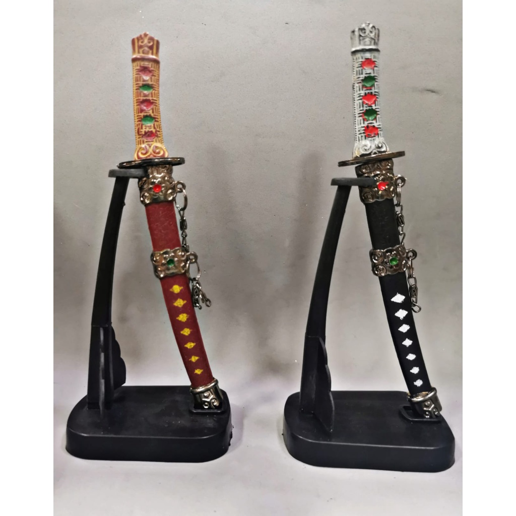 Miniatura Espada Samurai Katana De Enfeite Decoração Mesa Vermelho OU ...