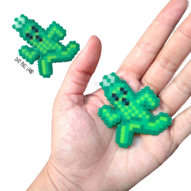 Cactuar Final Fantasy em pixel Arte ( Acessório e Colecionável ...