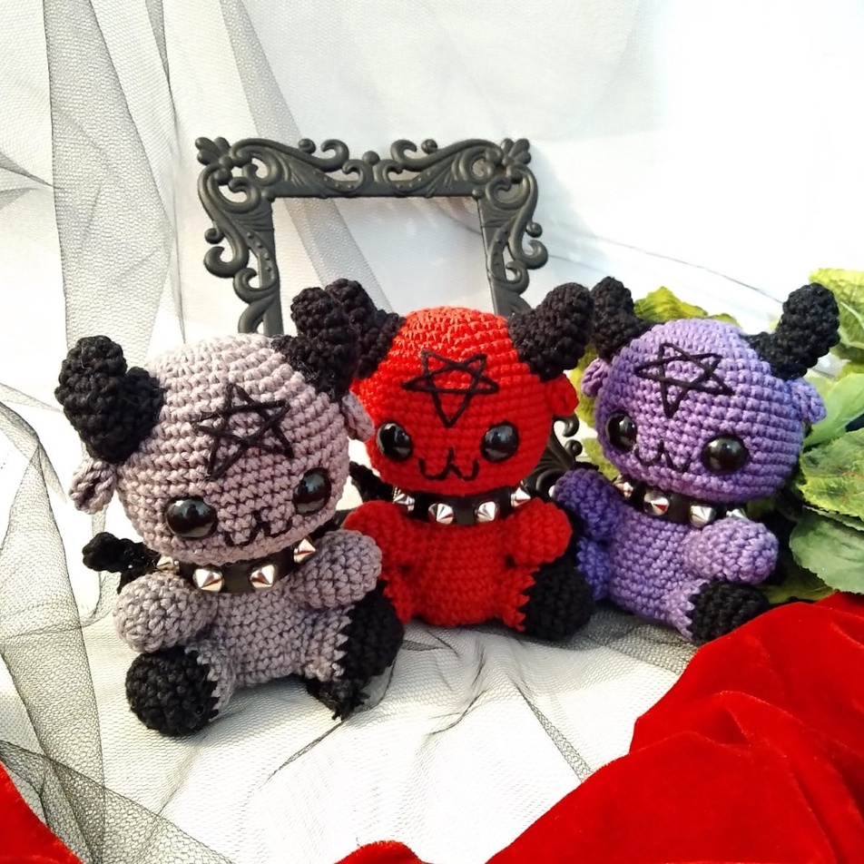 Baphomet Amigurumi Chibi Mini (12 cm), escolha entre várias cores ...
