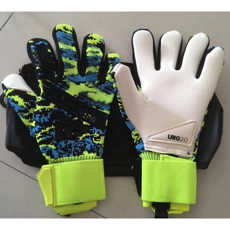 LUVA DE GOLEIRO ADIDAS PREDATOR PRO | Shopee Brasil LUVA DE GOLEIRO ADIDAS PREDATOR PRO | Shopee Brasil