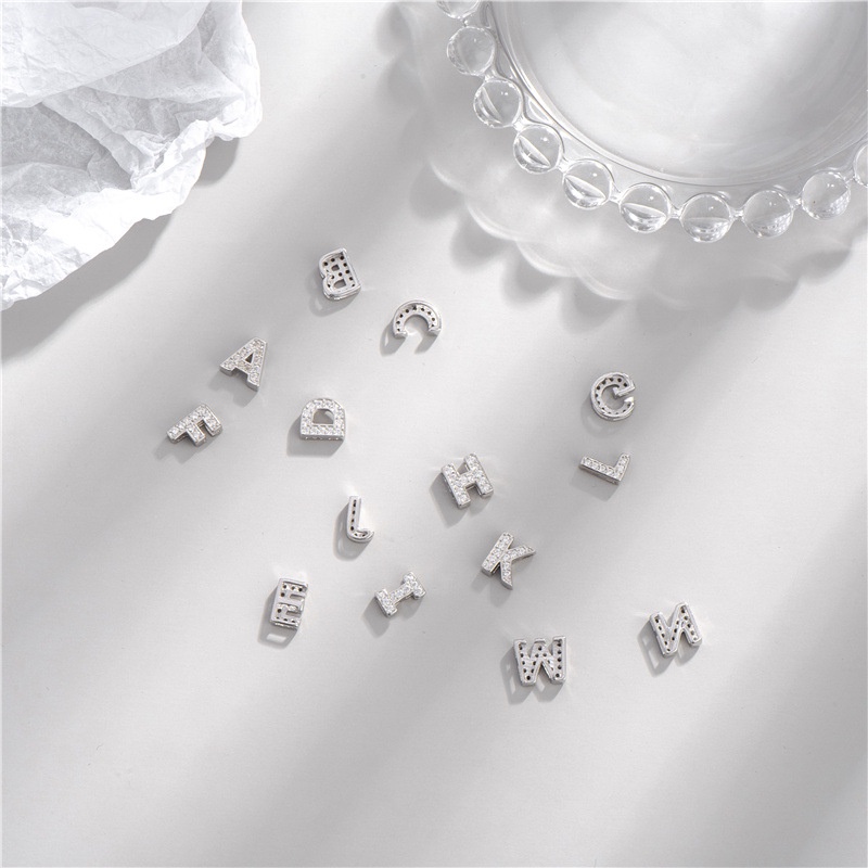 Colar Letra Strass CHOKER Folheado Inicial Cravejada no Fio de Nylon ...