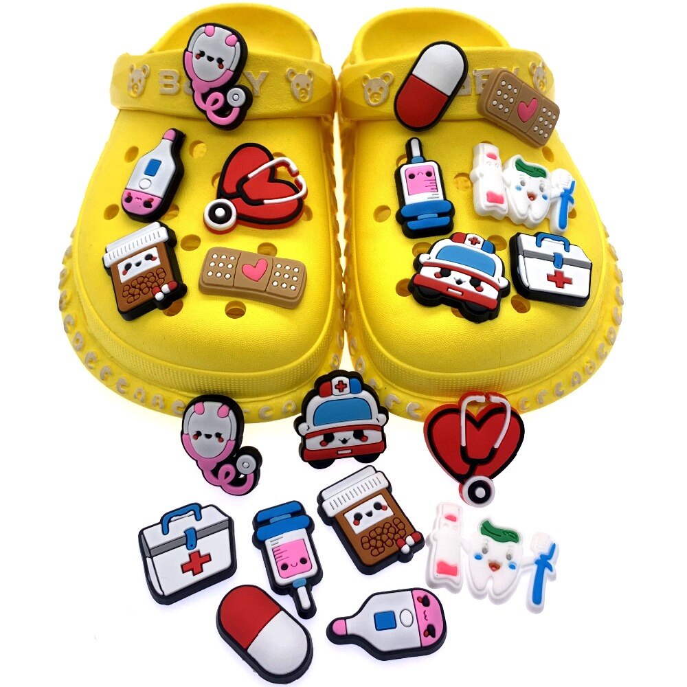 Kit Com 10 Pins Botons Para Crocs Enfermagem Medicina Hospital | Shopee ...