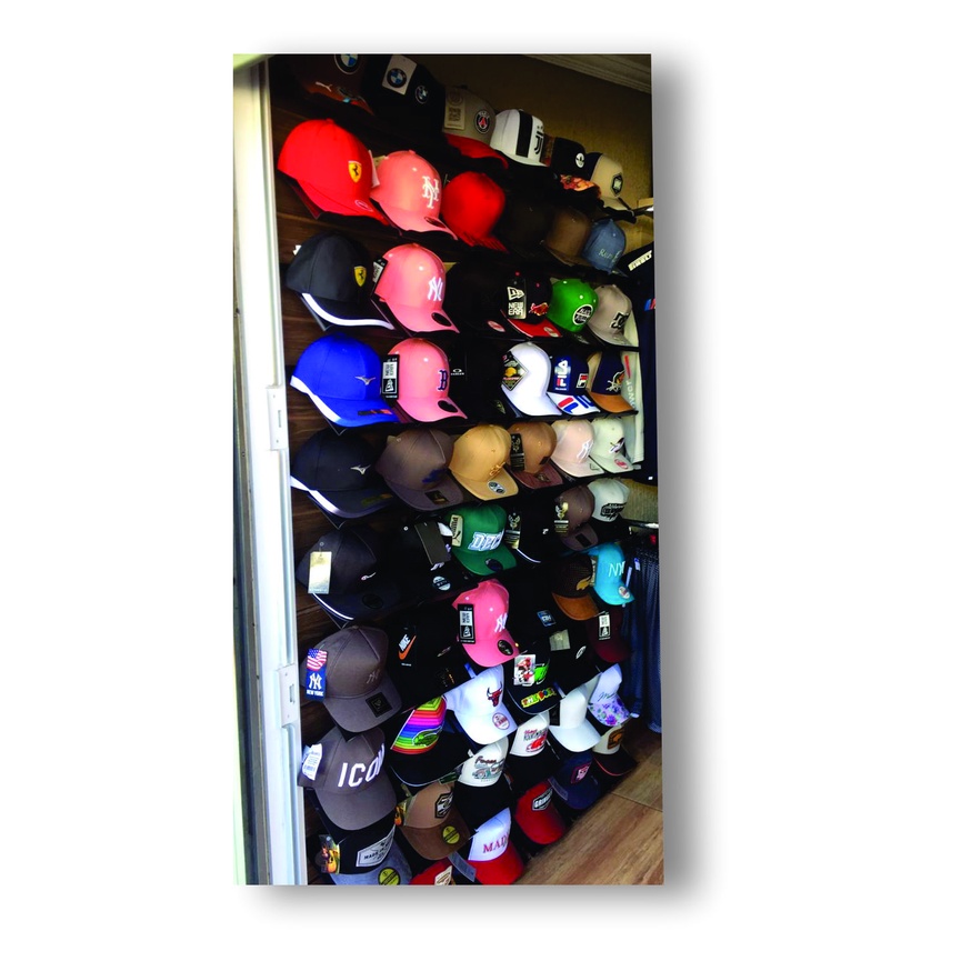 Display Suporte Expositor Inclinado Para Bone para painel canaletado ...