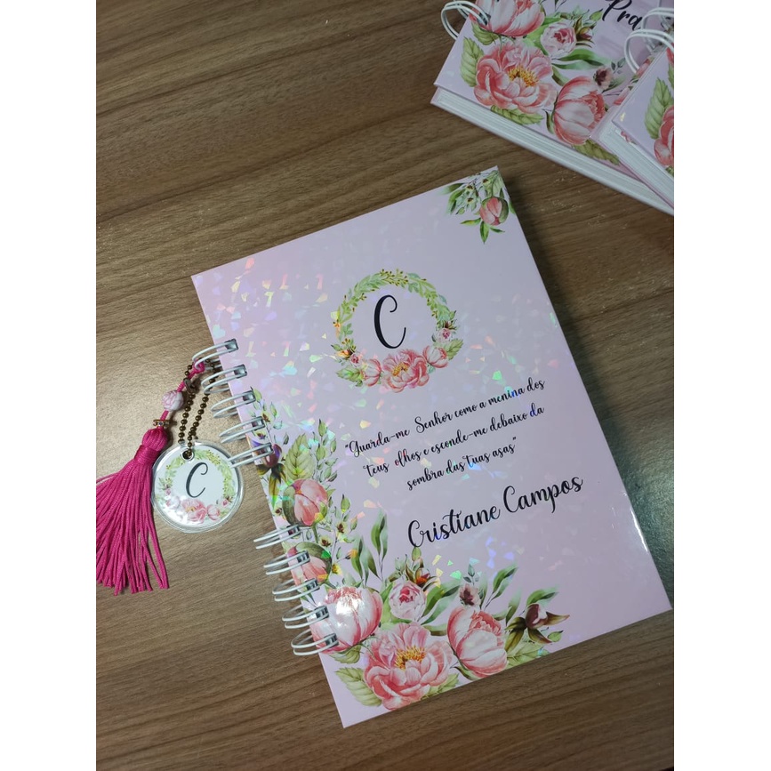 Caderno A5 Capa de Rosas Personalizado com Nome Frase e Inicial ...