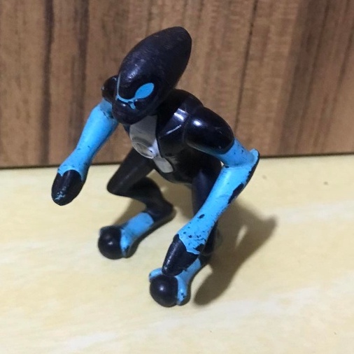 Boneco BEN 10 Alienigena Azul-Usado | Shopee Brasil