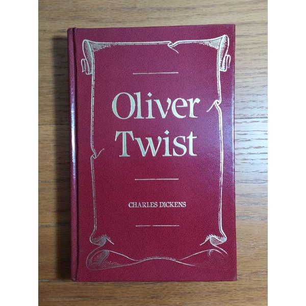 Livro Oliver Twist - Charles Dickens | Shopee Brasil