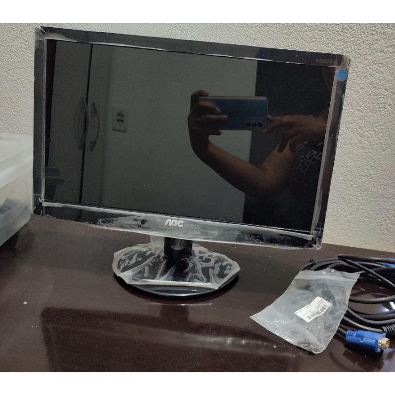 Monitor AOC led 15,6 polegadas | Shopee Brasil