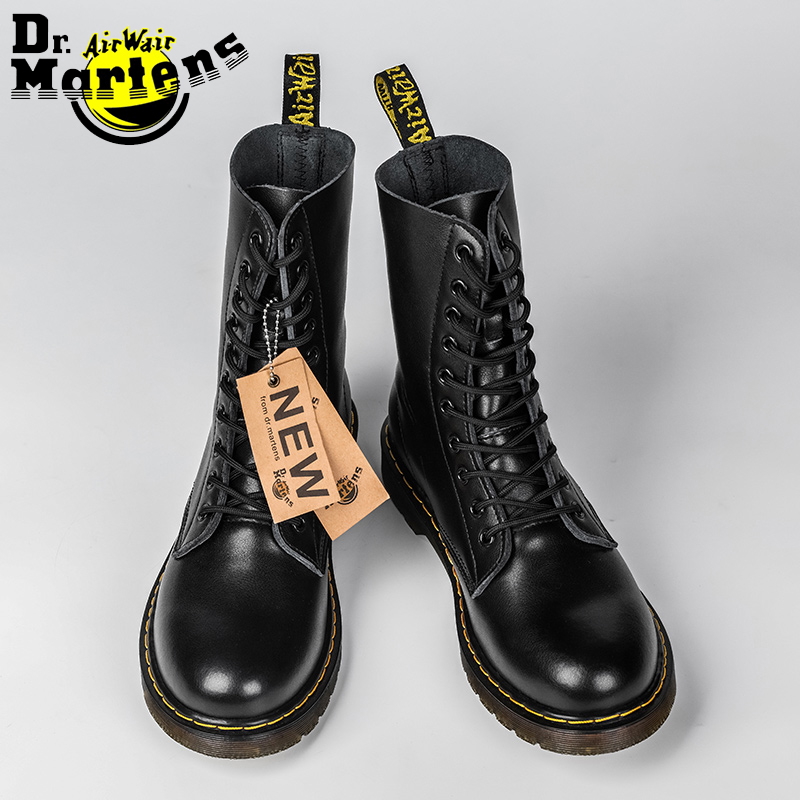 Dr . Botas De Couro Martin Martens 10 Buracos Par 67HP - Escorrega o Preço