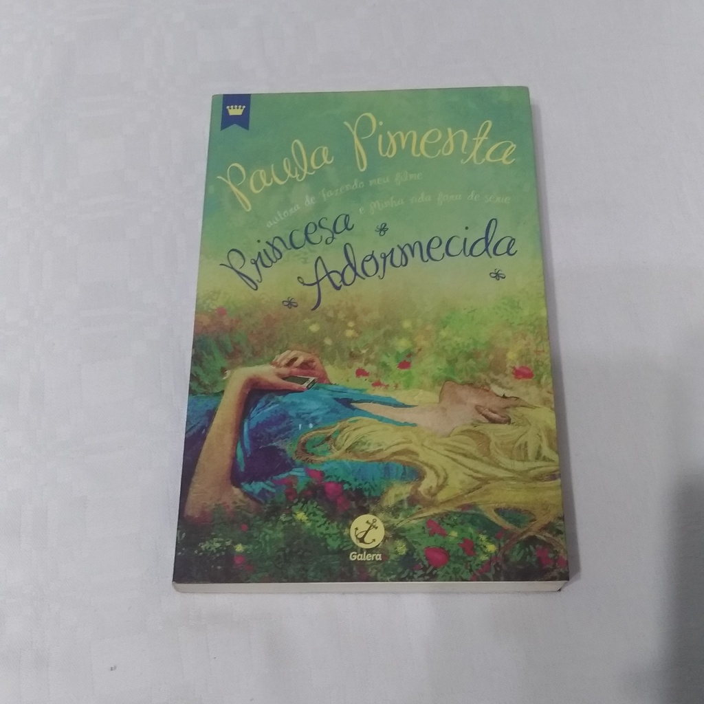 Livro usado - Princesa Adormecida - Paula Pimenta | Shopee Brasil