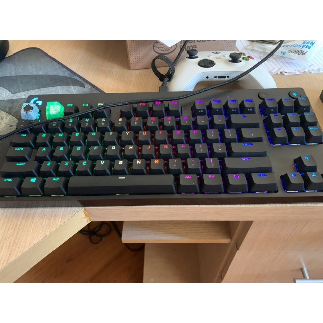 Teclado Logitech G PRO rgb switch azul | Shopee Brasil