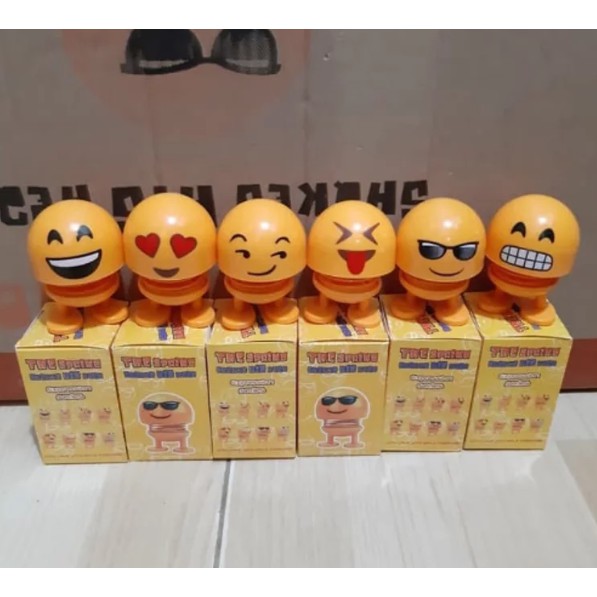 Boneco Emoji Cabeça Com Mola Em Formato De Tamanho Grande | Shopee Brasil
