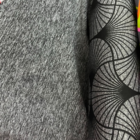 Tecido SUPLEX por Metro com Largura 1,60m Liso e Estampado | Shopee Brasil
