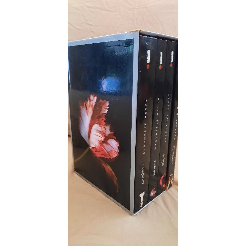 Box livro Saga Crepúsculo | Shopee Brasil