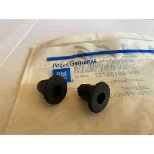 2 Bucha Encaixe Lanterna Traseira Cobalt Spin Onix Prisma Gm 09180737 ...