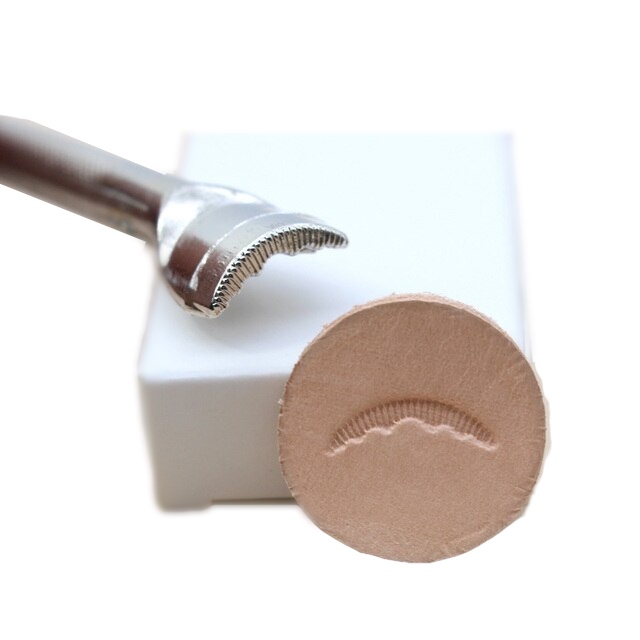 Carimbo Estampo Pino de Bordar Couros - LCZV407 | Shopee Brasil