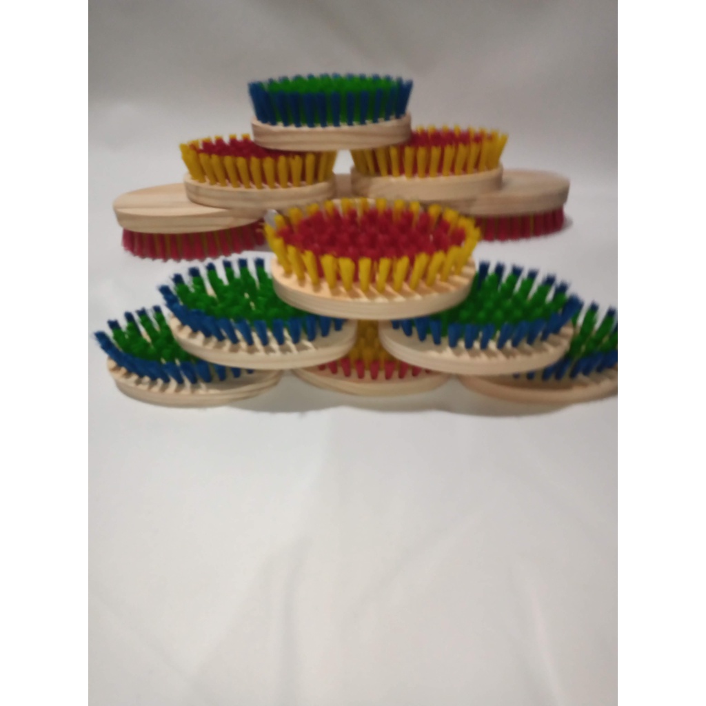 Escova de Roupa Madeira - Caixa 12 Unidades | Shopee Brasil