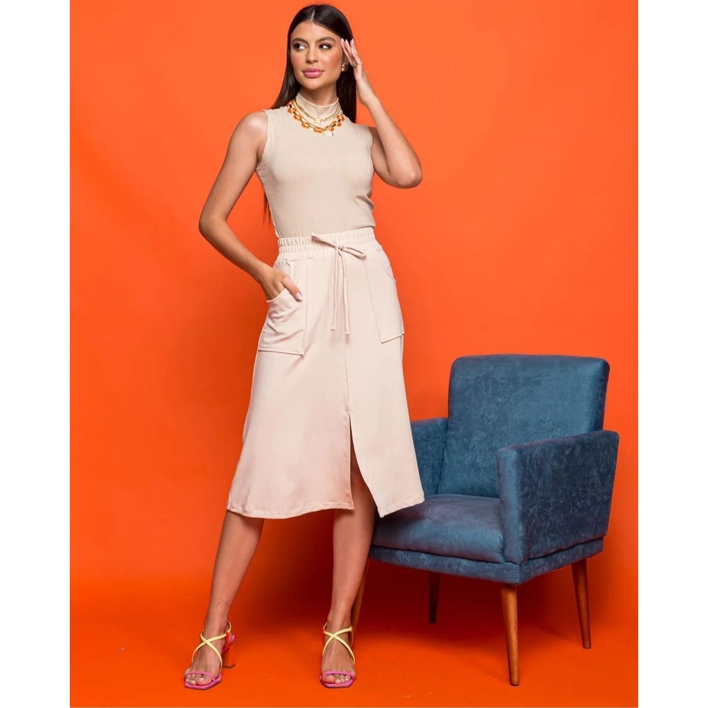 Blusinha Canelada Gola Alta e Cavada | Shopee Brasil