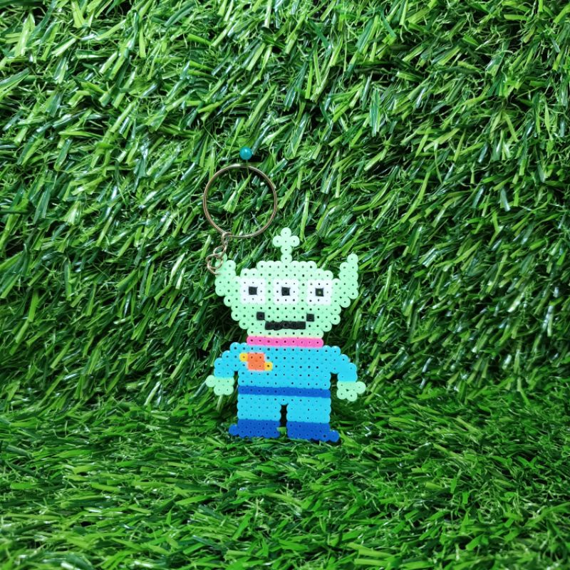 Chaveiro Alien Toy Story | Perler Beads/ Hama Beads | Shopee Brasil