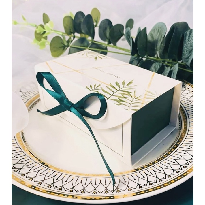 caixa de presente especial com laço .embalagem para presente especial ...