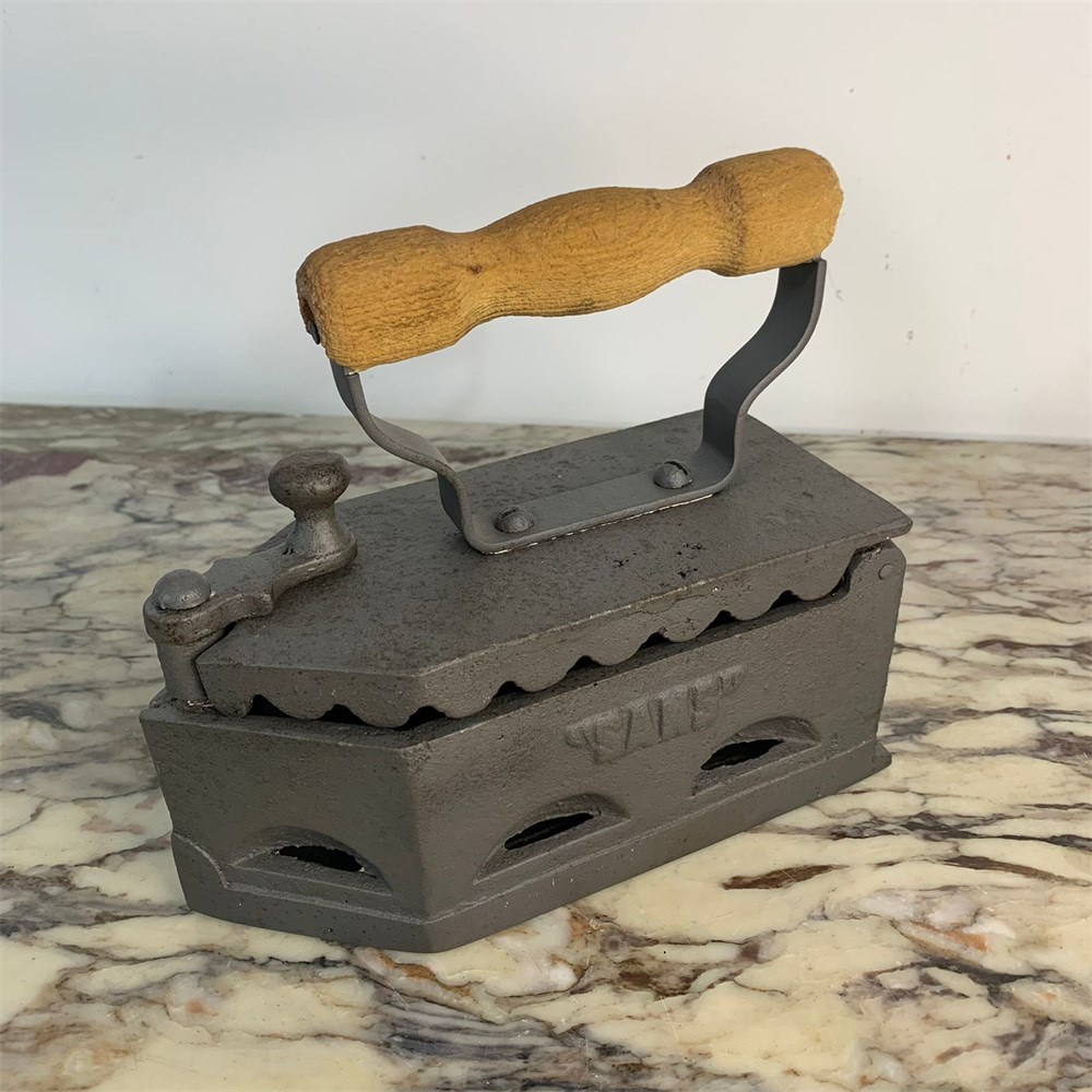 Ferro a brasa Sans antigo | Shopee Brasil