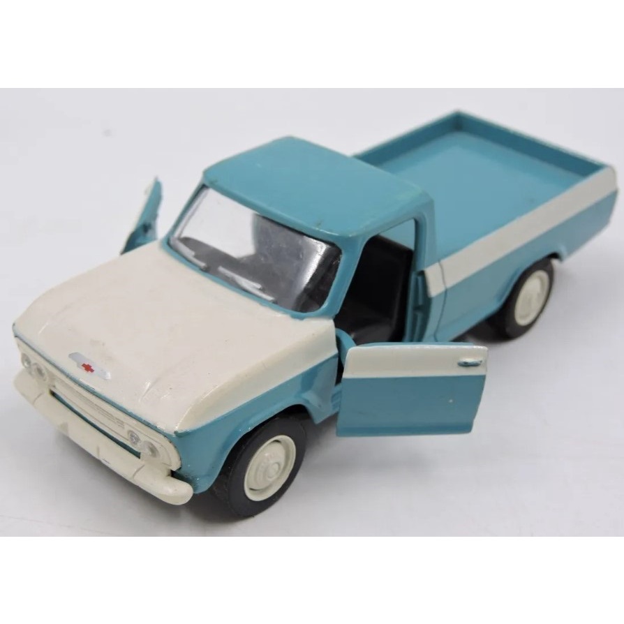 Miniatura Carros Brasileiros Chevrolet C15 Abre As Portas | Shopee Brasil