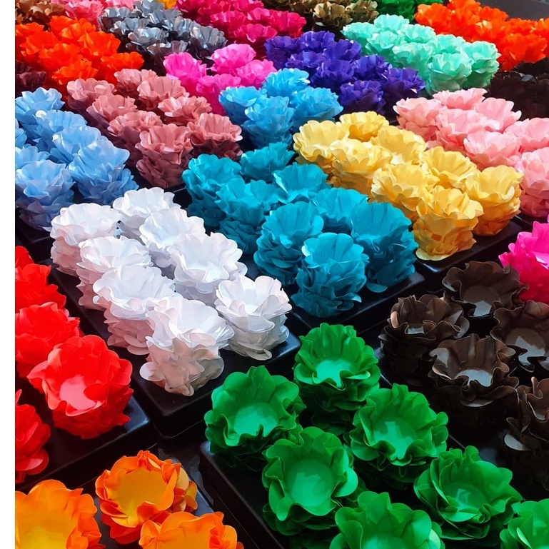 Forminha para Doces Finos Formato Flor 120 UNI - Casamento/Aniversário ...