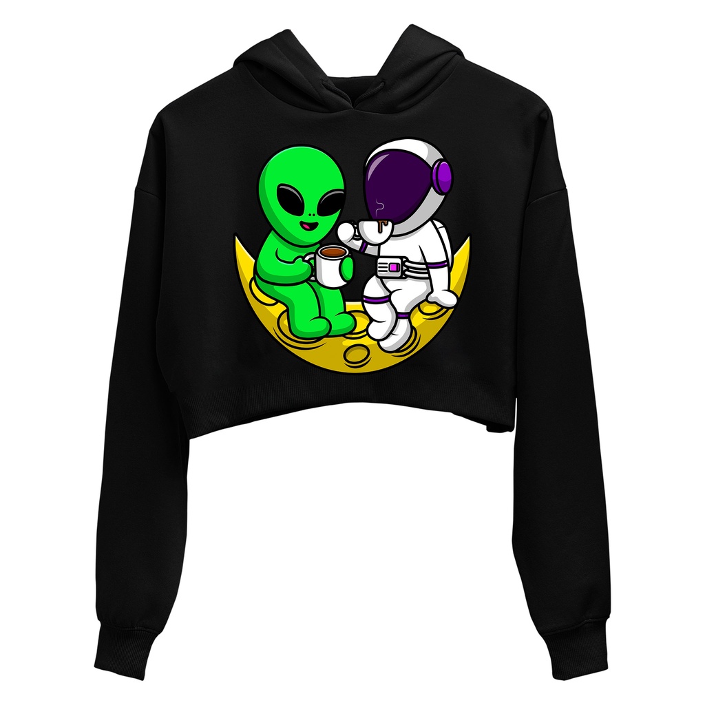 Moletom Cropped Alien e Astronauta tomando Café na Lua | Shopee Brasil