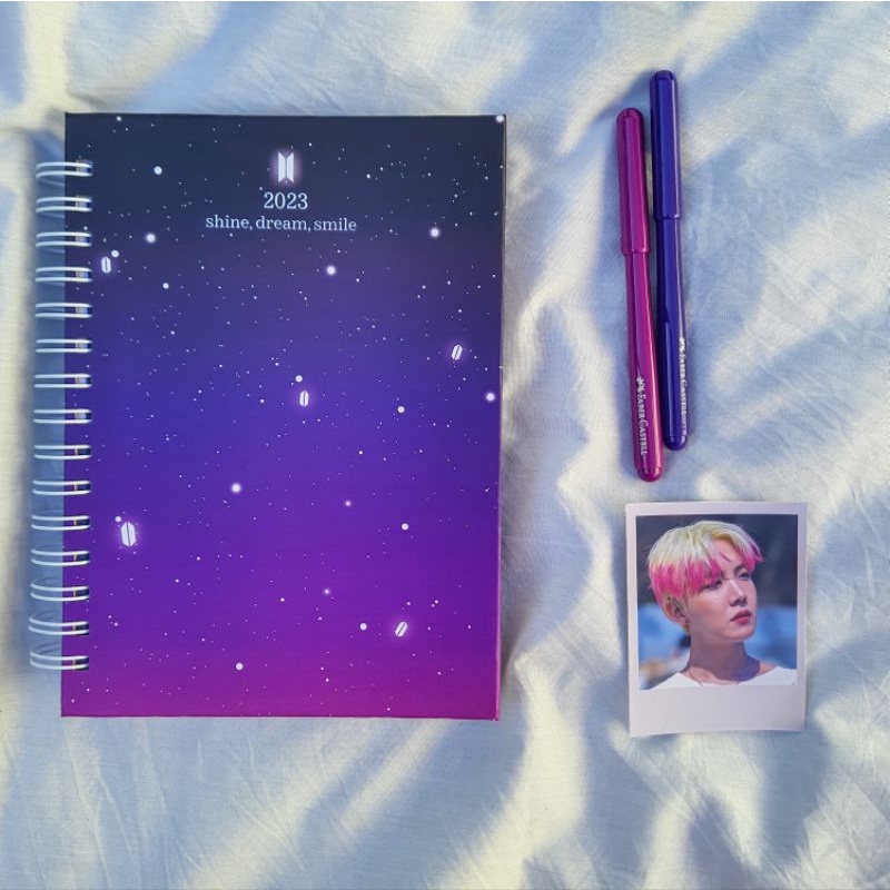 Planner Mikrokosmos - BTS | Shopee Brasil