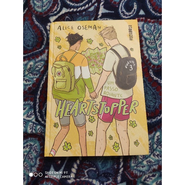 Livro Heartstopper Vol 3 Alice Oseman | Shopee Brasil