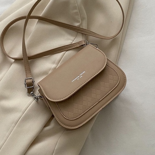 2025 New Women's Bag Fashion Trend Bag Single Shoulder Small Bag Simple ...