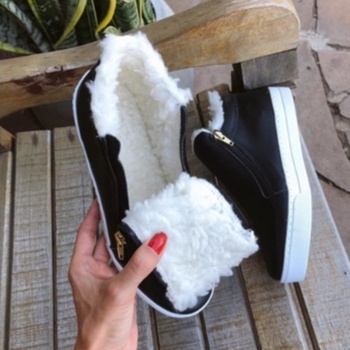 Botinha adulto apeluciada, bota cano curto com pelo para o inverno toda ...