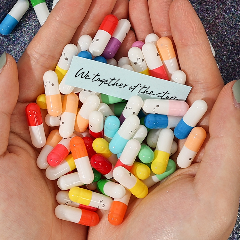 100 Pcs Cute Smiley Love Letters Pills Cápsulas De Mensagens Com ...