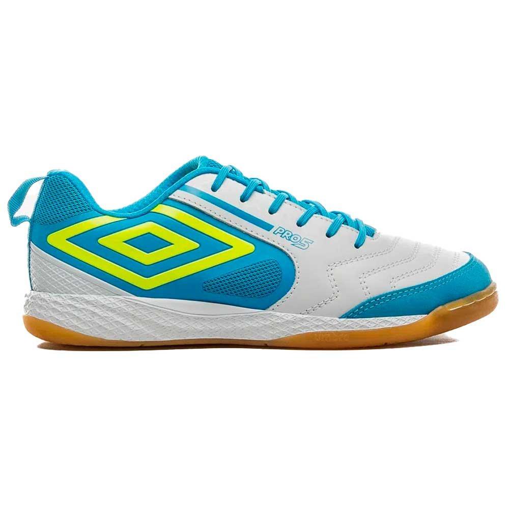 Chuteira Futsal Umbro Pro 5 Bump Branco e Azul | Shopee Brasil