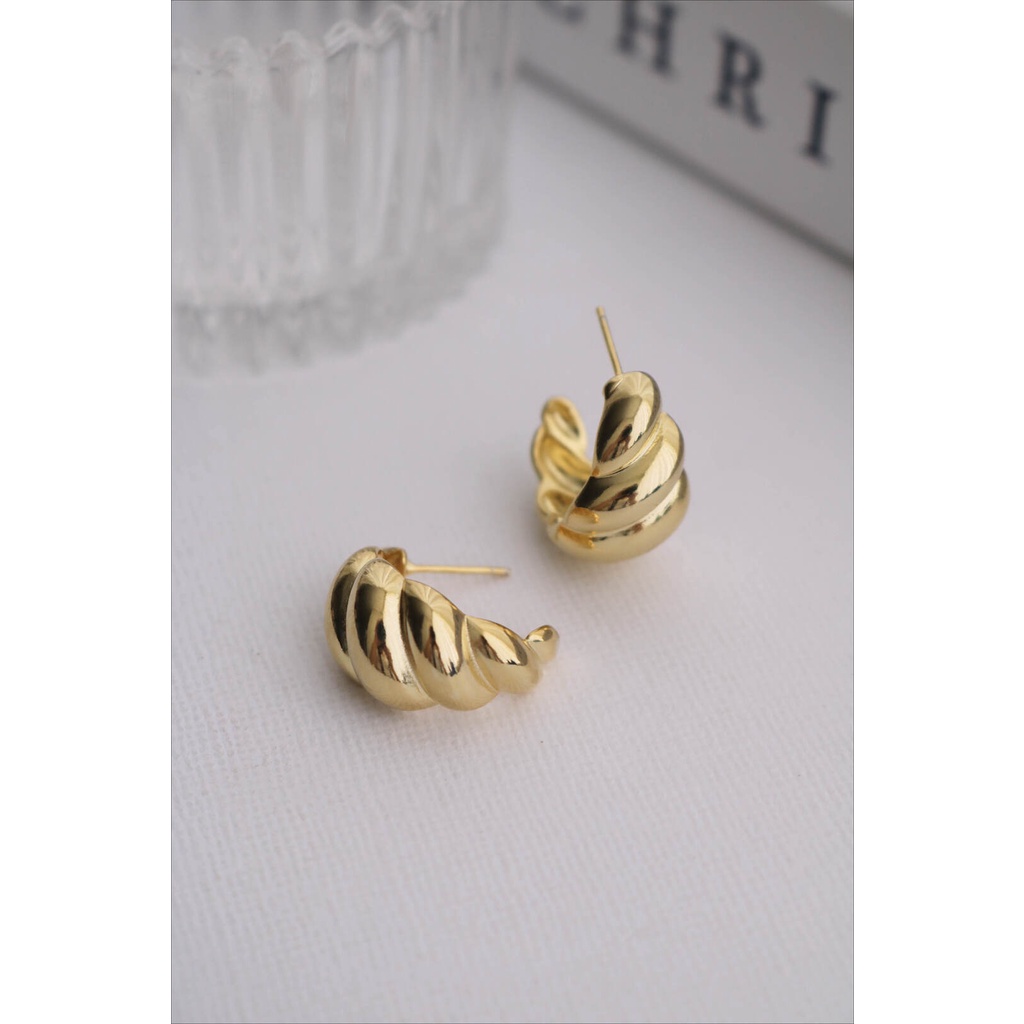 Brinco Aline - Dourado | Shopee Brasil