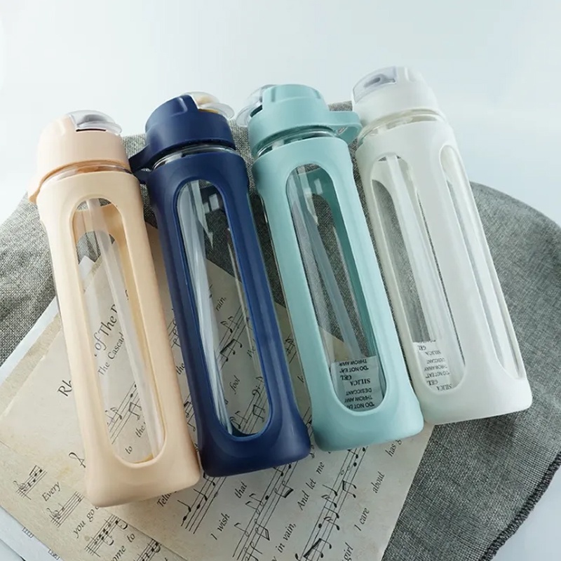 Garrafa de Água Plástico 650 ML com Bico e Canudo | Shopee Brasil