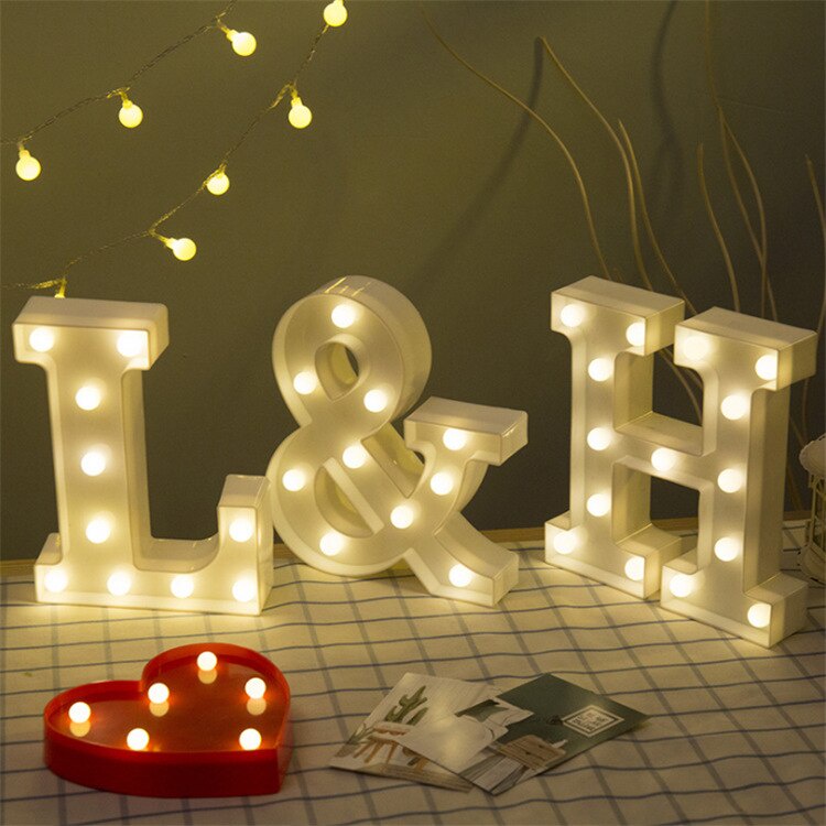 Luminária LED Letras Decorativas Branco 22cm | Shopee Brasil