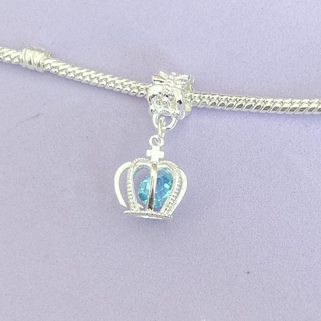 Berloque Coroa com Pedra Azul Prata 925 pandora life vivara | Shopee Brasil