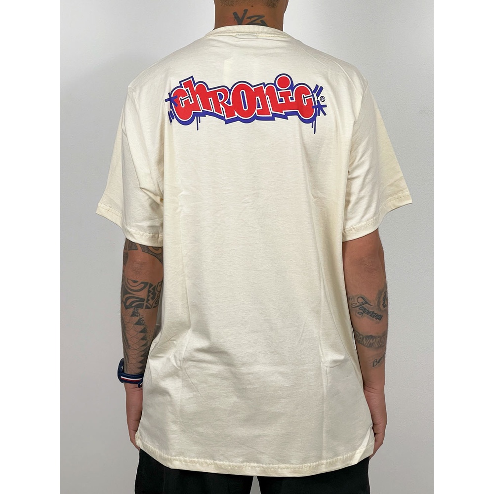 Camiseta Chronic Brand Urban Back - Creme | Shopee Brasil