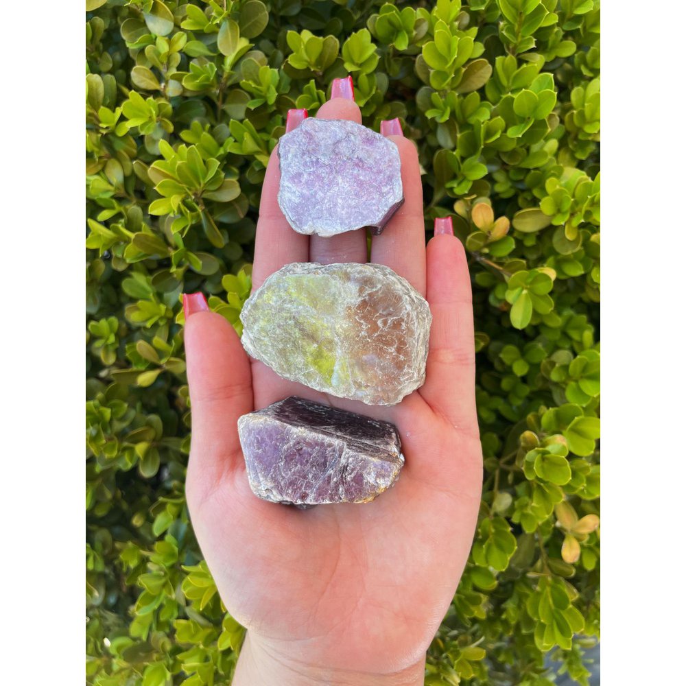 Pedra Mica Roxa Natural Pedra Bruta - P | Shopee Brasil