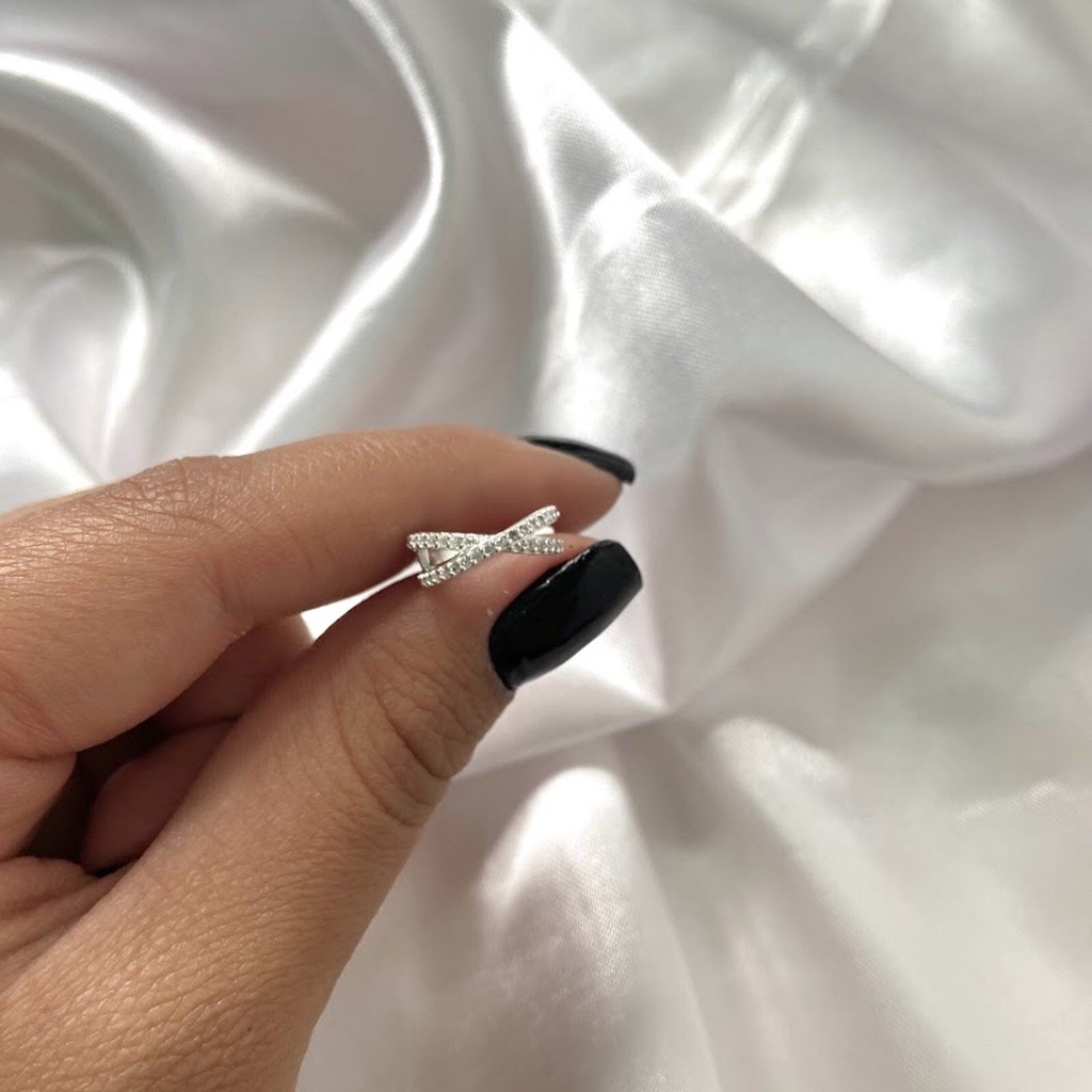 Piercing Conch Cravejado Fake | Shopee Brasil