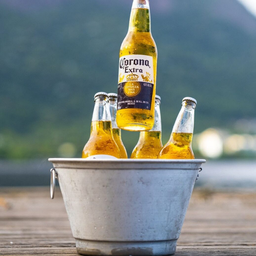 Kit 6 Cerveja Corona Extra 600 ml – American-Style Lager | Shopee Brasil