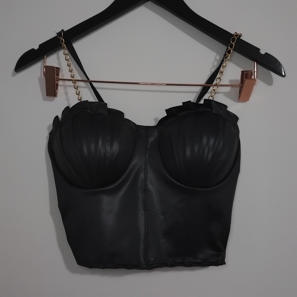 Cropped Alça Corrente Modelo Sereia Casquinha Cirre top cropt com Bojo ...