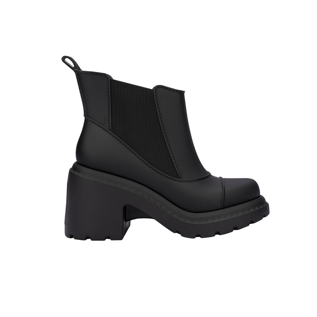 Melissa Courtney Boot Ad | Shopee Brasil