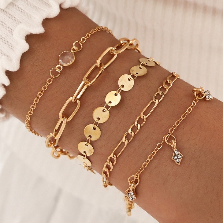 Kit com 3 Pulseiras Femininas Douradas - Bracelete de Luxo com Strass e ponto de luz | Shopee Brasil