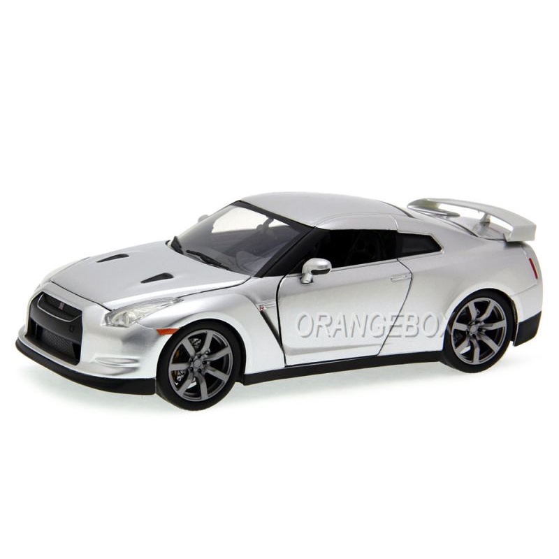 Brian s Nissan GTR R35 Velozes e Furiosos 7 Jada Toys 1:24 Prata ...